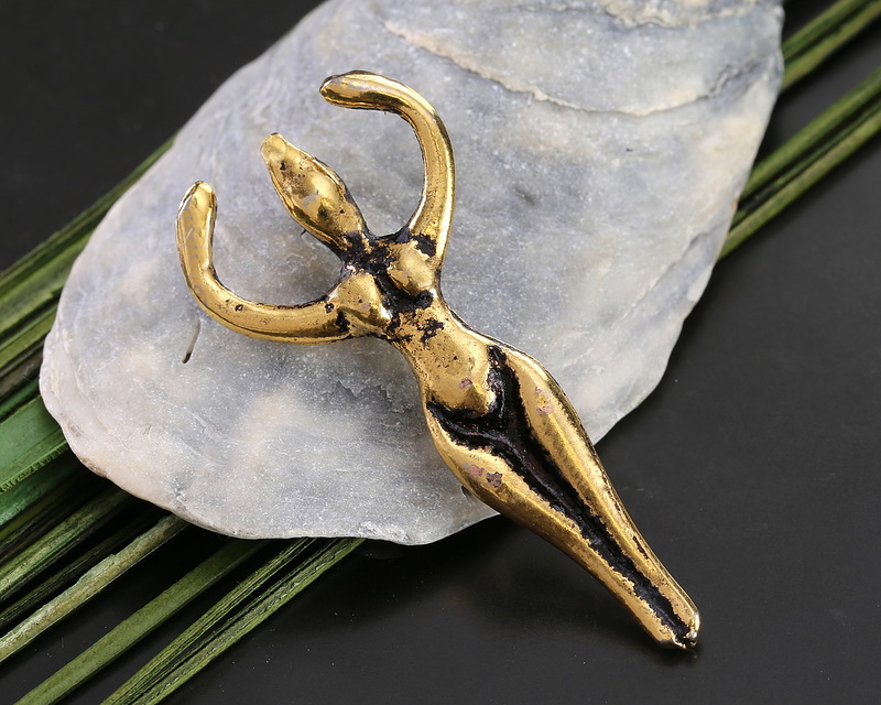 Mykonos Antique Gold (plated) Goddess Focal 22x51mm