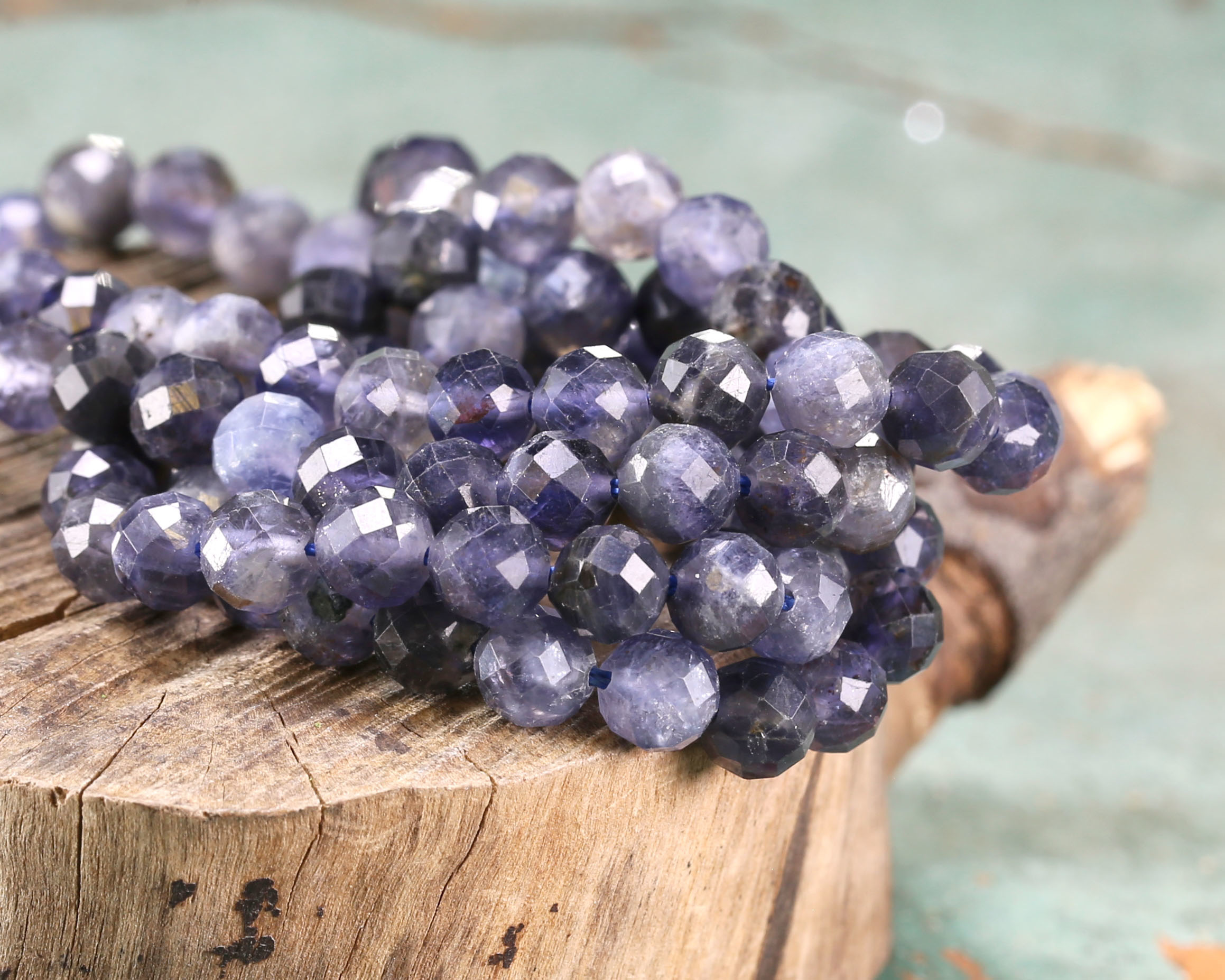 Iolite (A) Faceted Round 6mm Beads