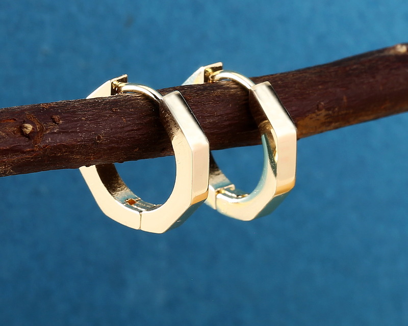 18K Gold (plated) Stainless Steel Angled Hinged Hoops 17mm