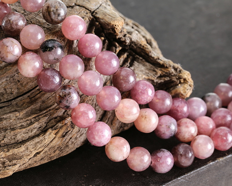 Lepidolite Round 8mm