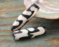 African Batiked Bone Wave Rice Bead 26-31x6-11mm