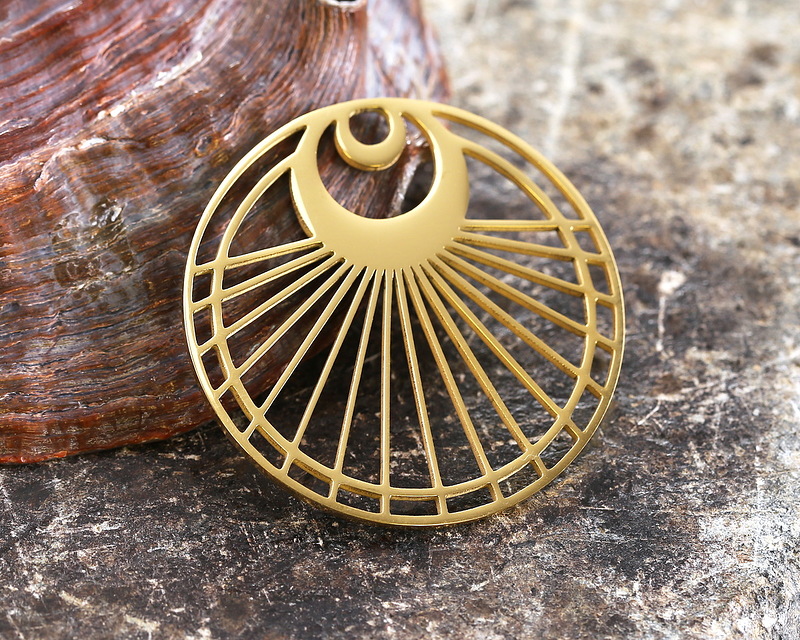 18K Gold (plated) Stainless Steel Moonrays Focal 30mm