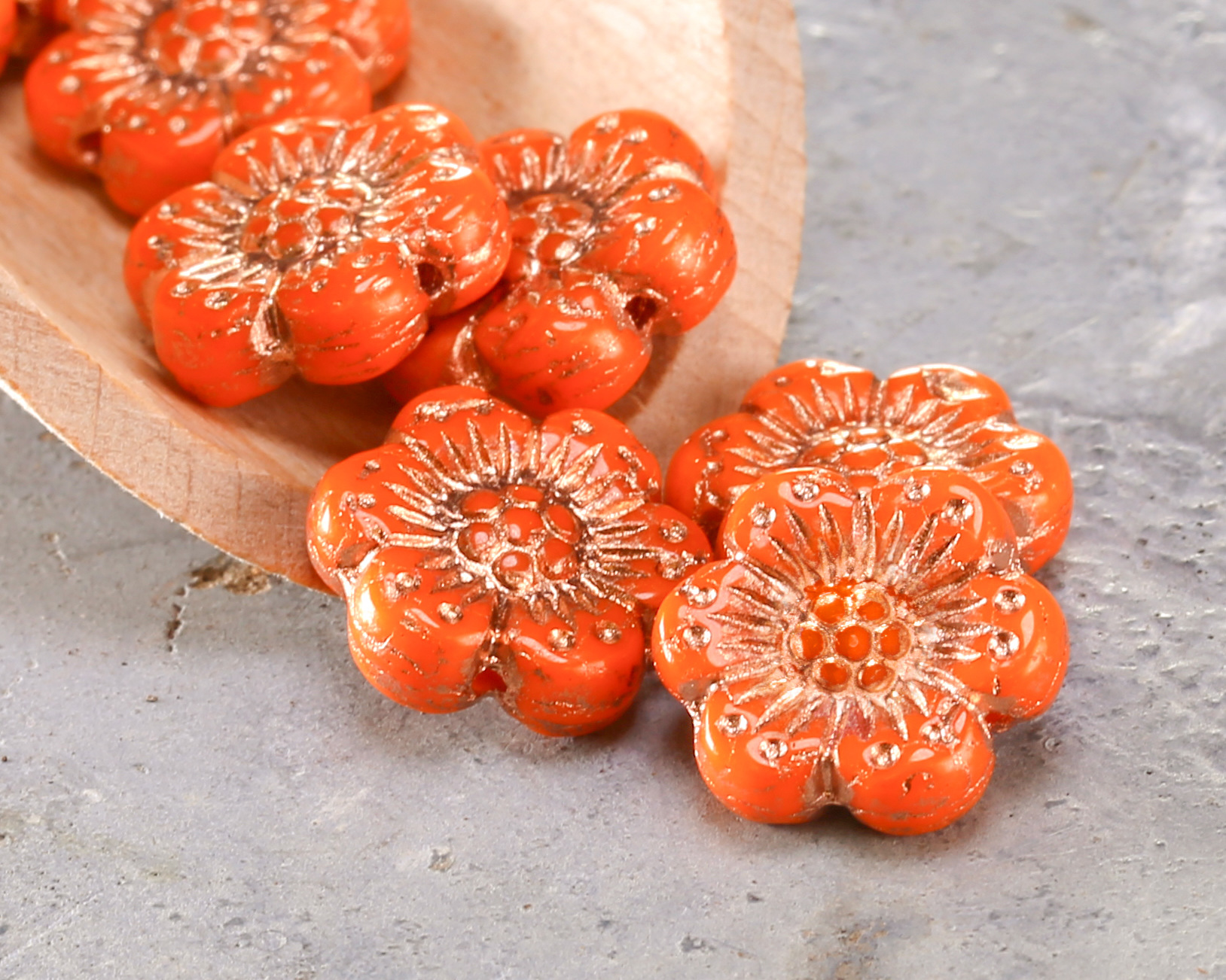 Czech Glass Hyacinth w/ Copper Wild Rose Coin 14mm