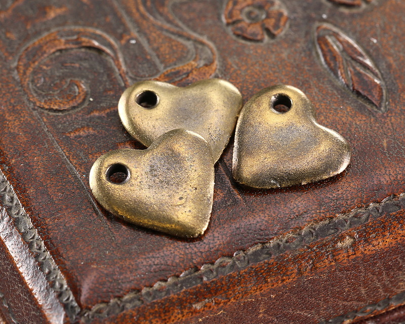 Mykonos Antique Brass (plated) Angled Heart Drop 15mm