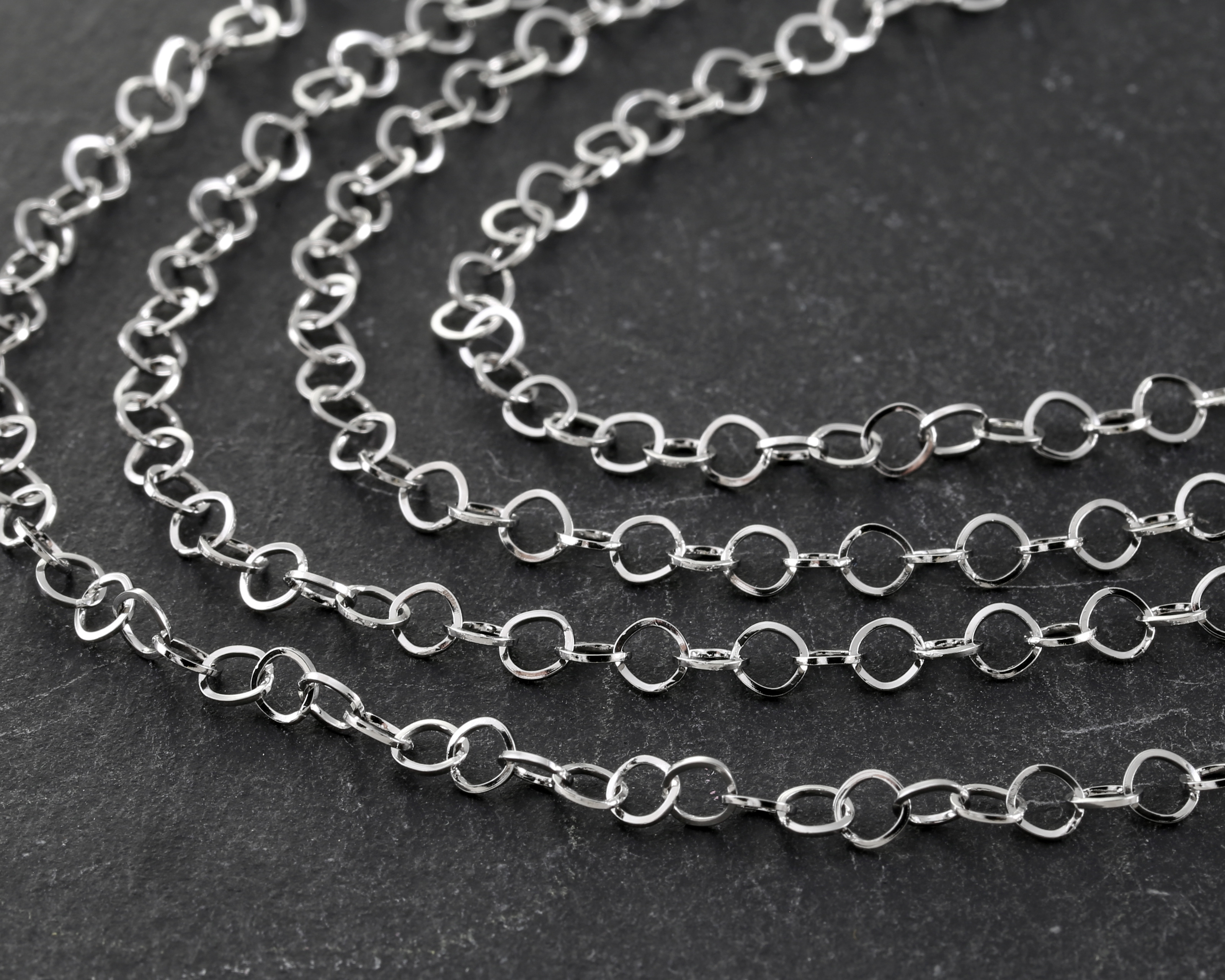 Stainless Steel Medium Circle Cable Chain, 25ft Spool