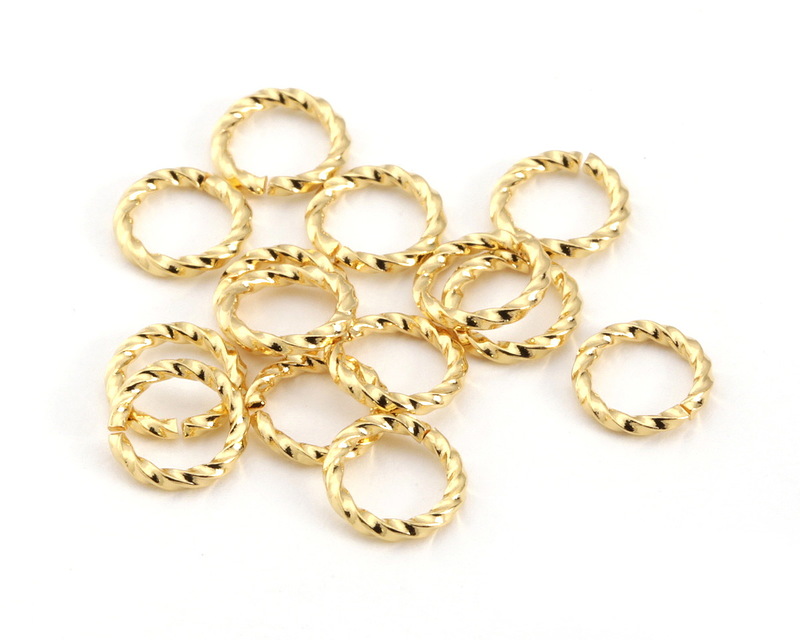 Gold (plated) Twisted Jump Ring 8mm