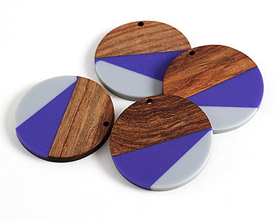 Walnut Wood & Alpine Resin Coin Focal 38mm